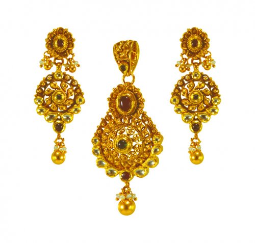 22Kt Gold Antique Pendant Set - AjPs65352 - 22K Gold Antique finished ...